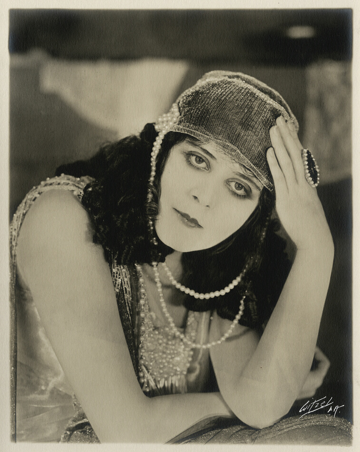 Theda Bara image