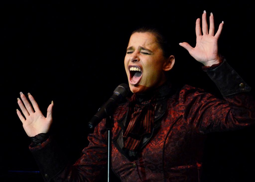 Image of Julia Neigel