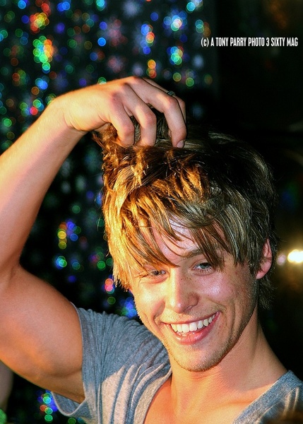 Picture of Mitch Hewer