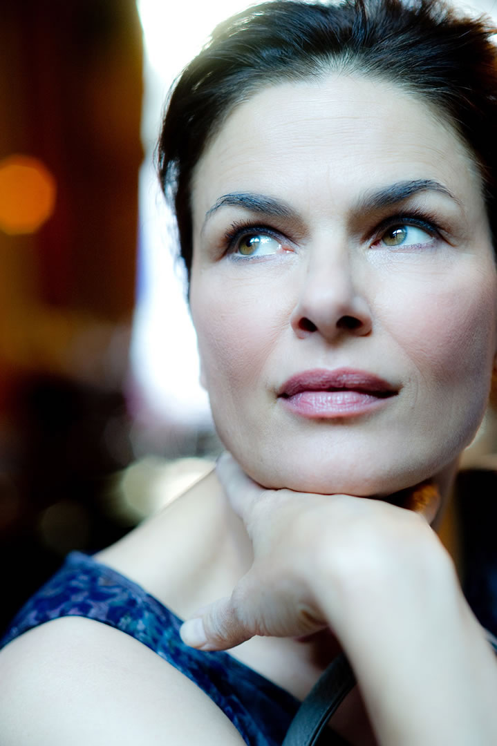Picture of Barbara Auer
