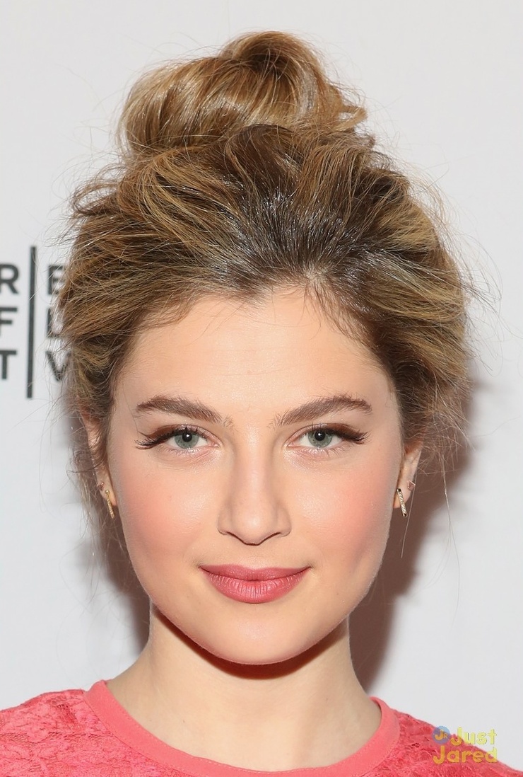 Zoe Levin