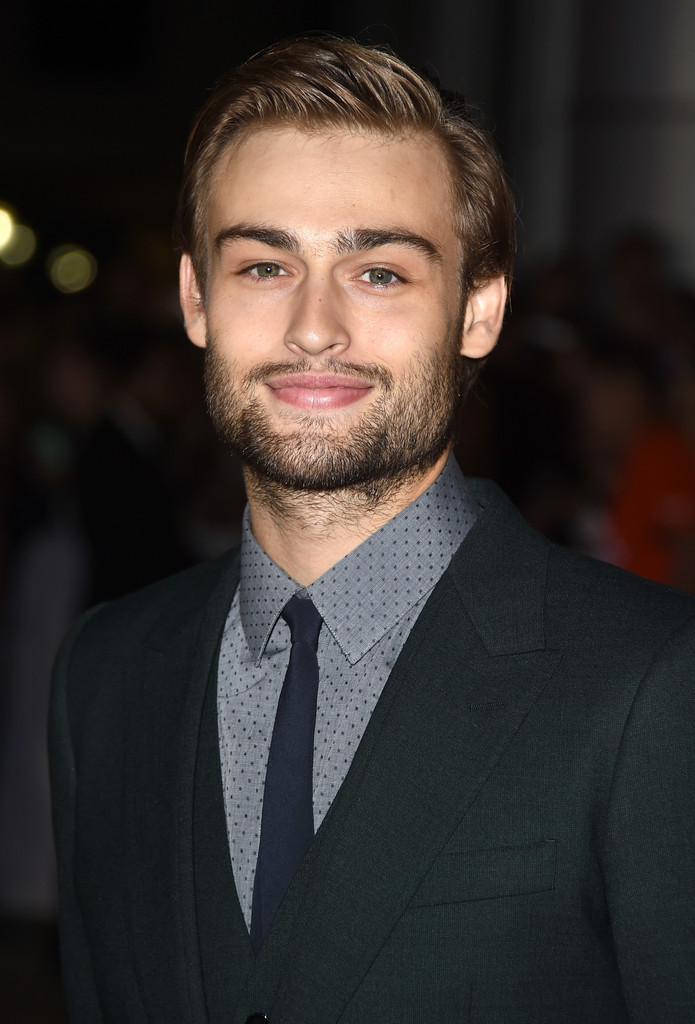 Picture of Douglas Booth