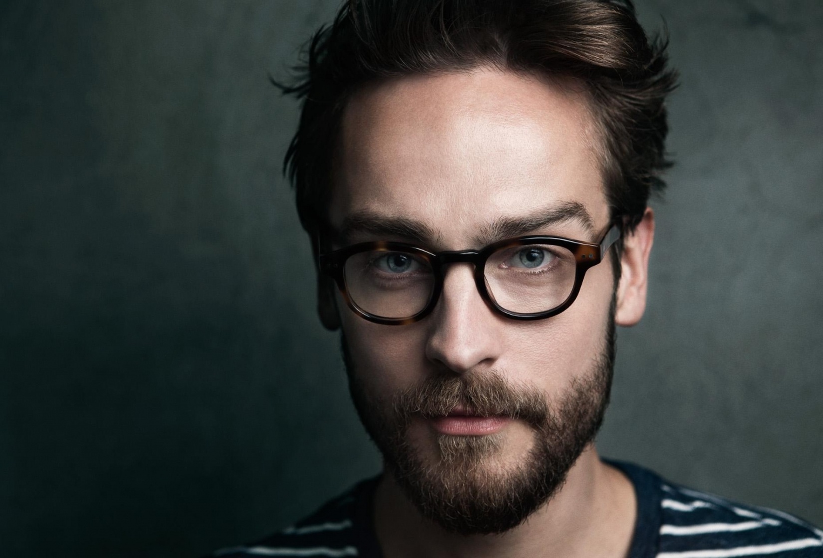 Picture of Tom Mison