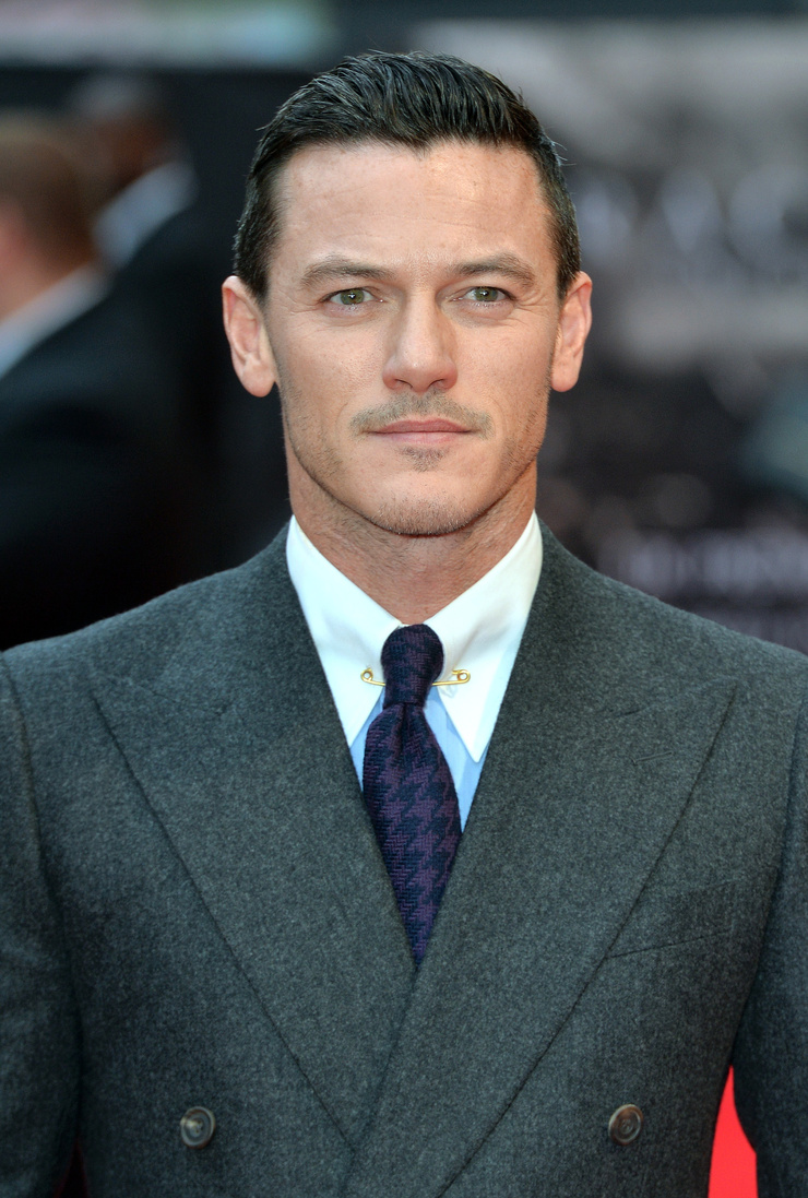 Image of Luke Evans