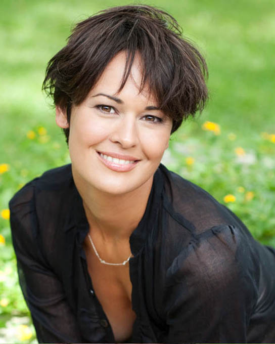 Picture of Sydney Penny