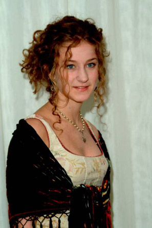 Picture of Hallee Hirsh