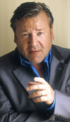 Image of Ray Winstone