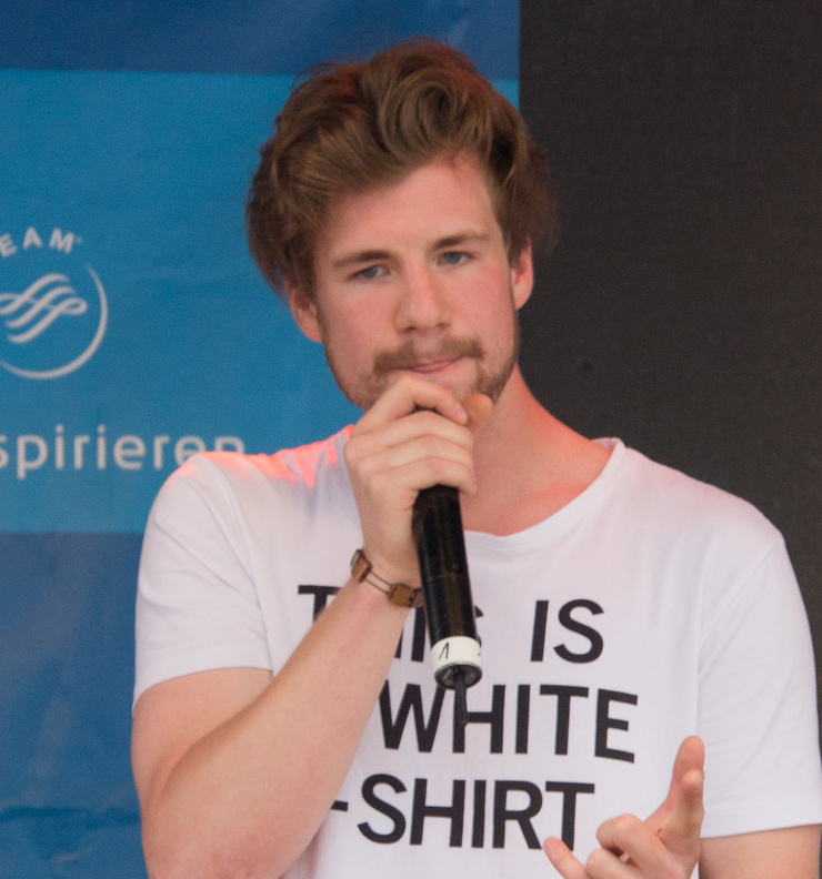Picture of Luke Mockridge