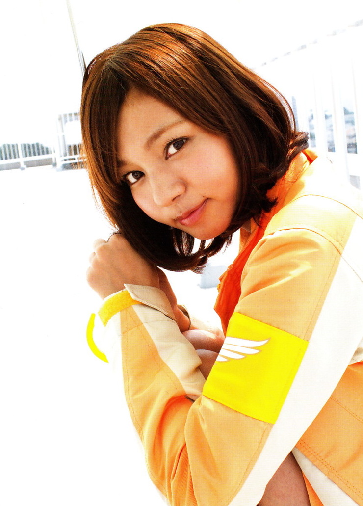 Moune (Goseiger) picture