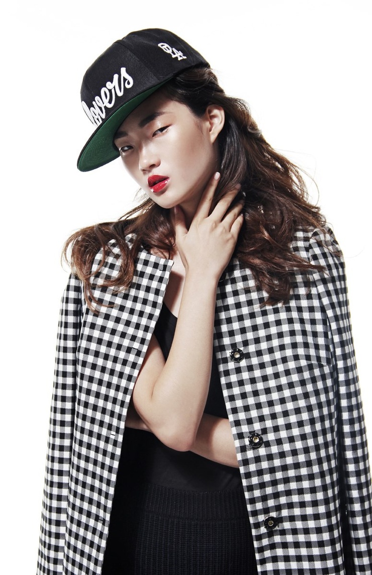 Picture of Shin Hyun Ji
