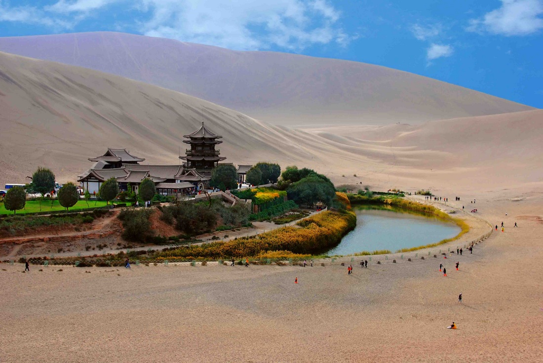 Badan Jairan Desert Oasis, China