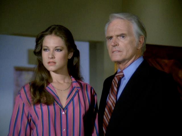 Picture of Elyssa Davalos