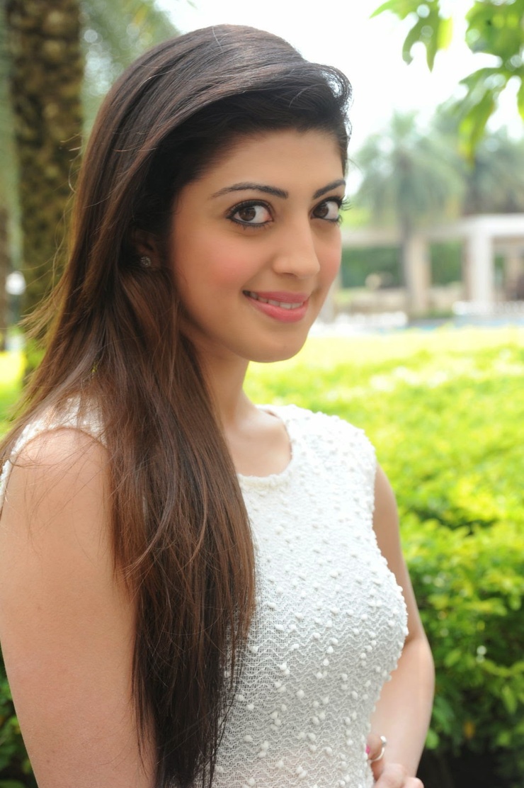 Pranitha Subhash picture