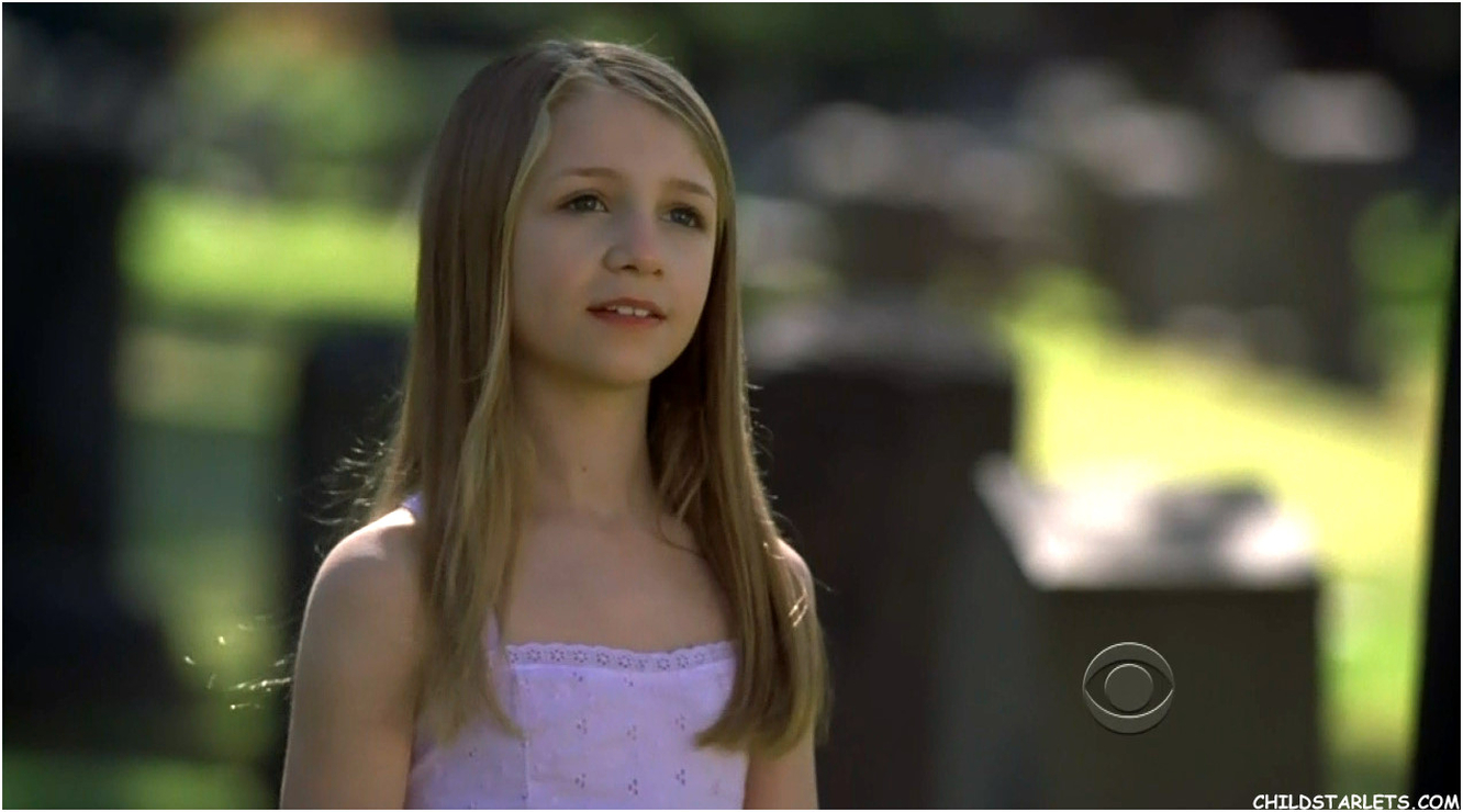 Picture of Emma Rayne Lyle