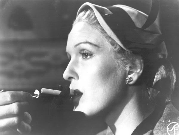 Image of Eva Dahlbeck