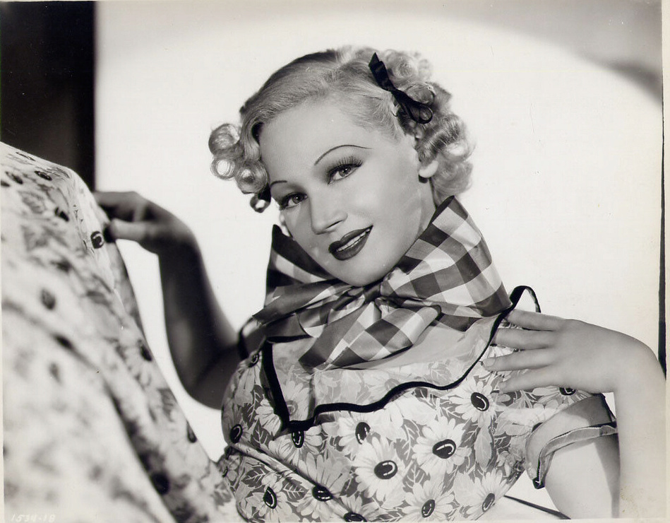 Picture of Queenie Smith