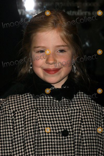 Picture of Hannah Endicott-Douglas