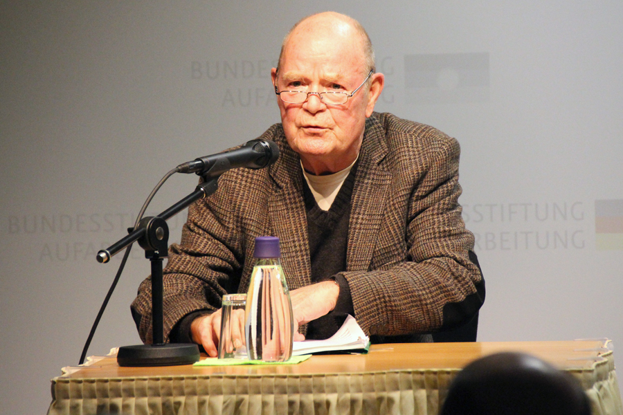 Image of Dieter Mann