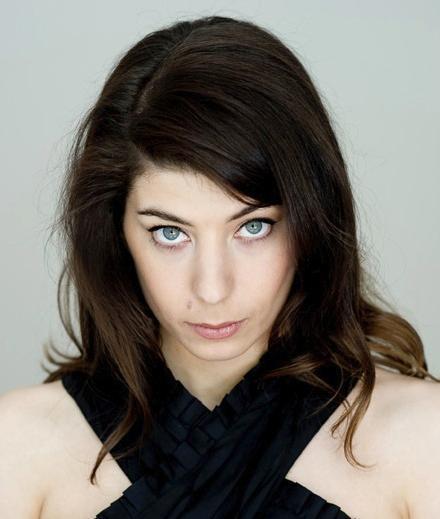 Anne Metzler image