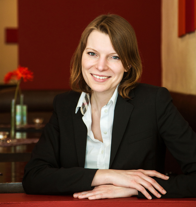 Emmi Zeulner image