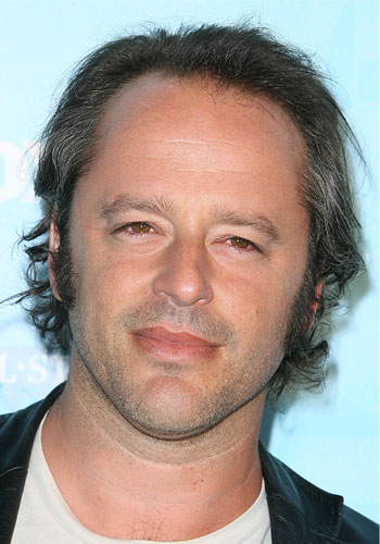 Picture of Gil Bellows