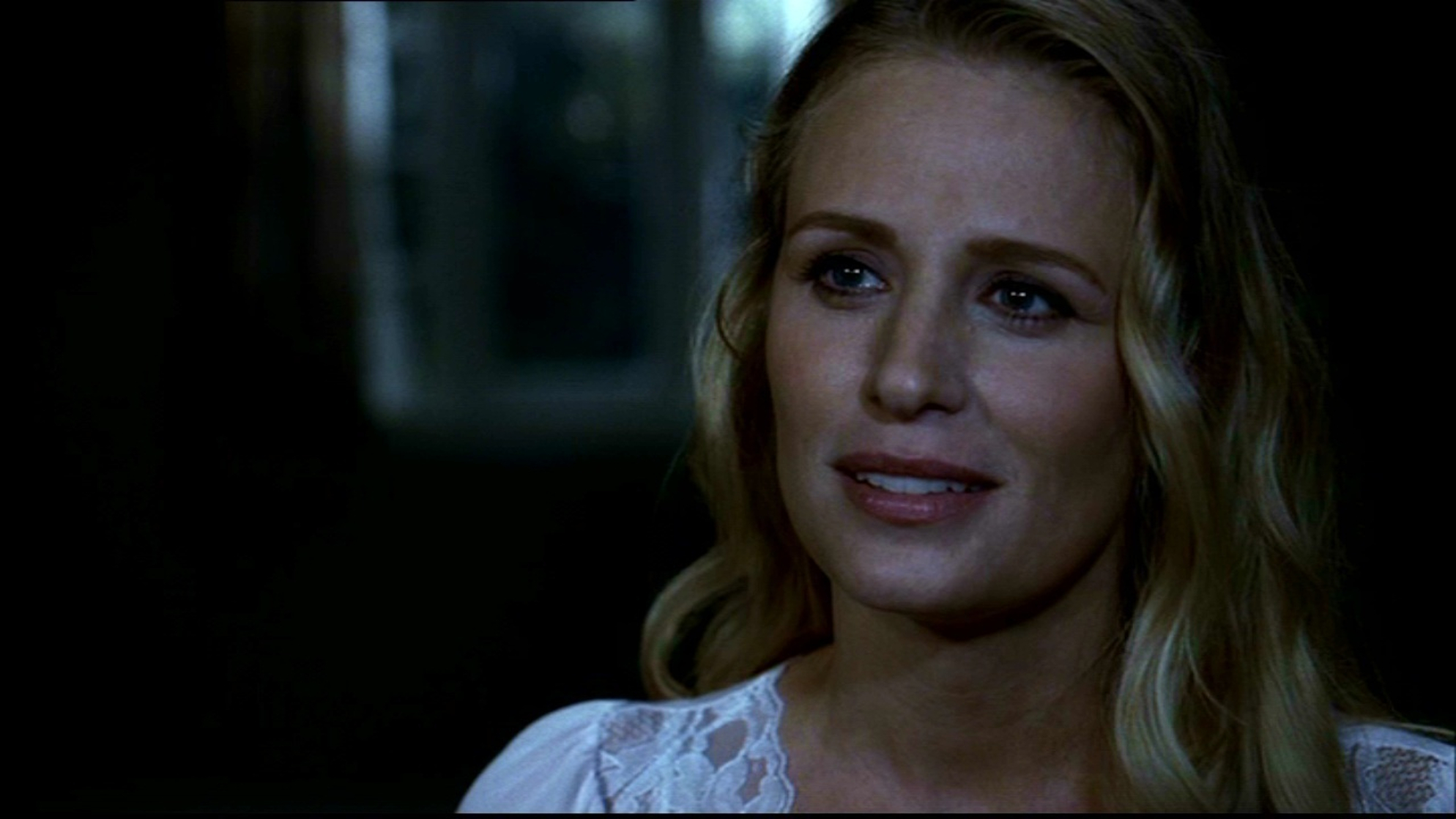 Mary Winchester image