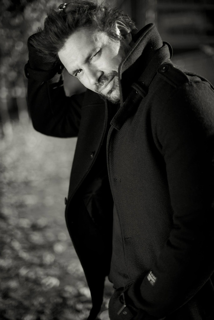 Picture of Manu Bennett