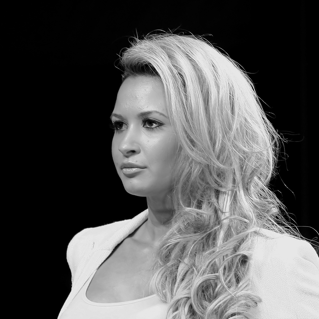 Picture of Mandy Grace Capristo