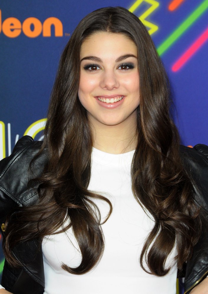 Picture of Kira Kosarin