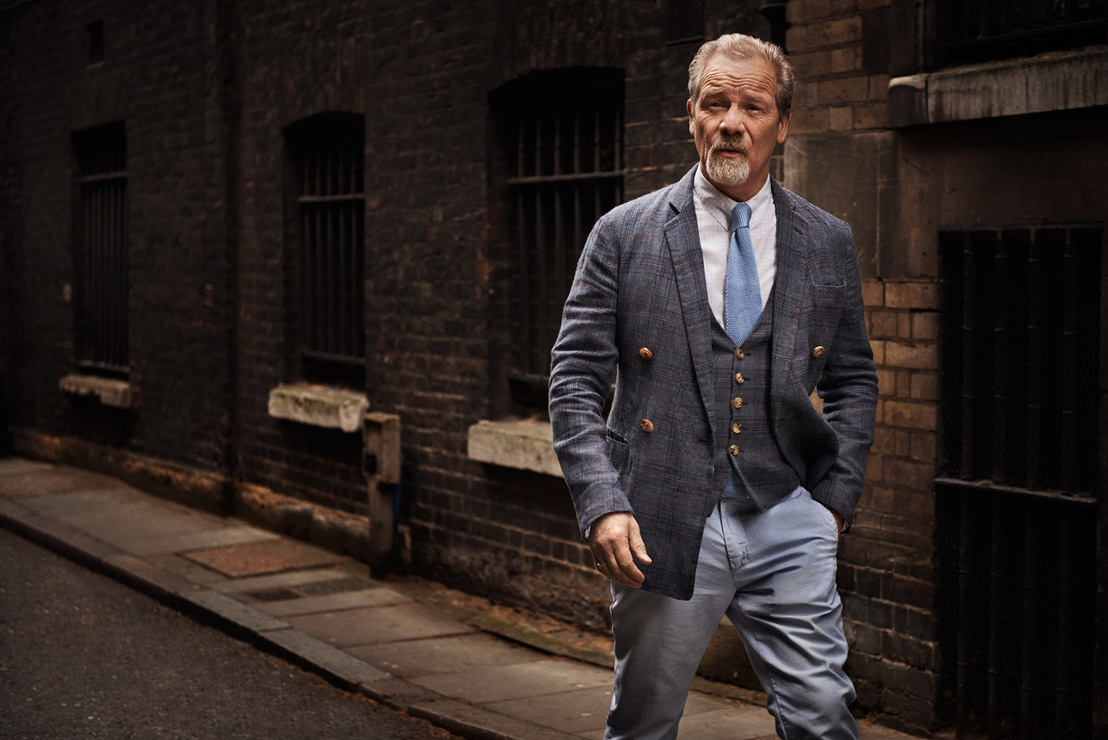 Picture of Peter Mullan