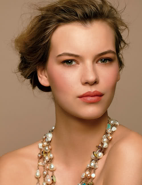 Victoria Tuaz image