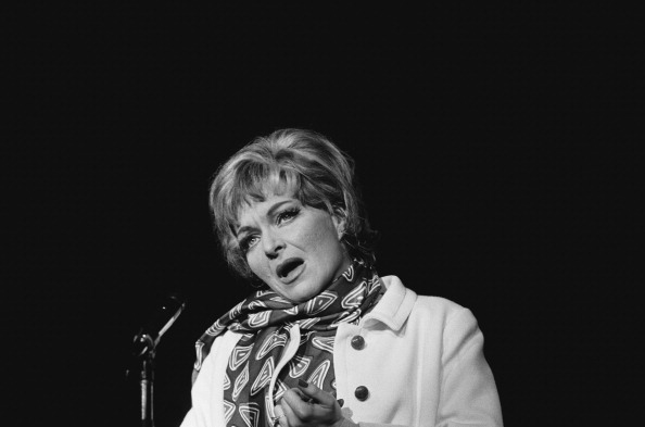 Picture of Line Renaud