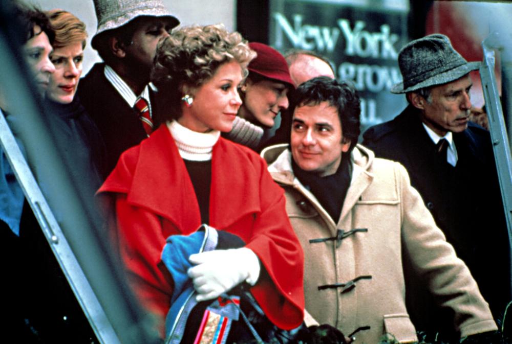 Picture of Six Weeks (1982)