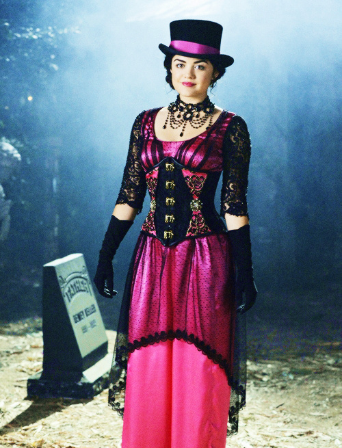 Picture of Aria Montgomery