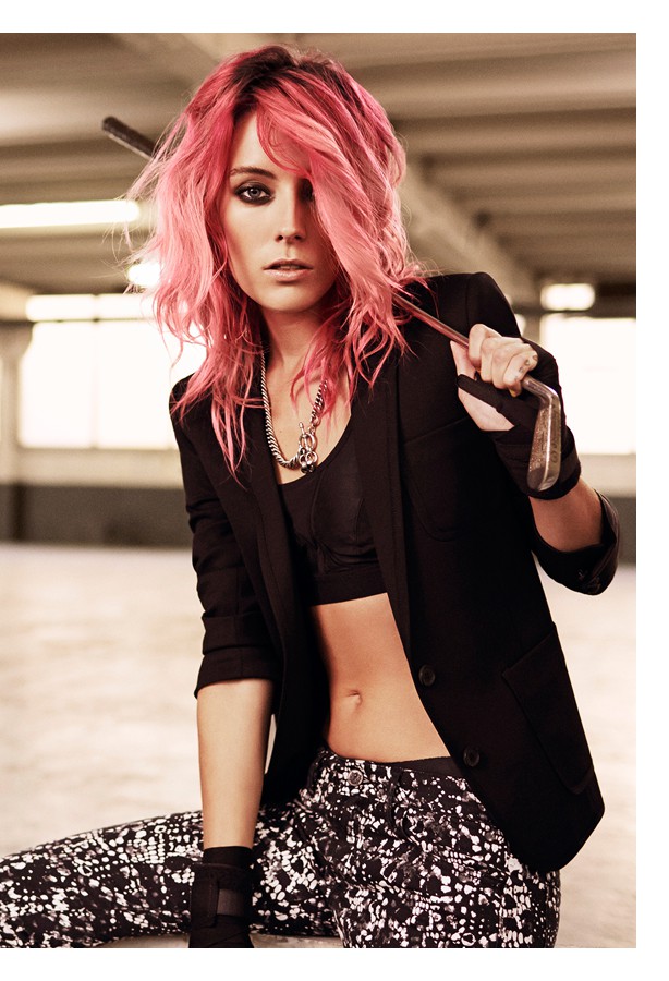 Chloe Norgaard image