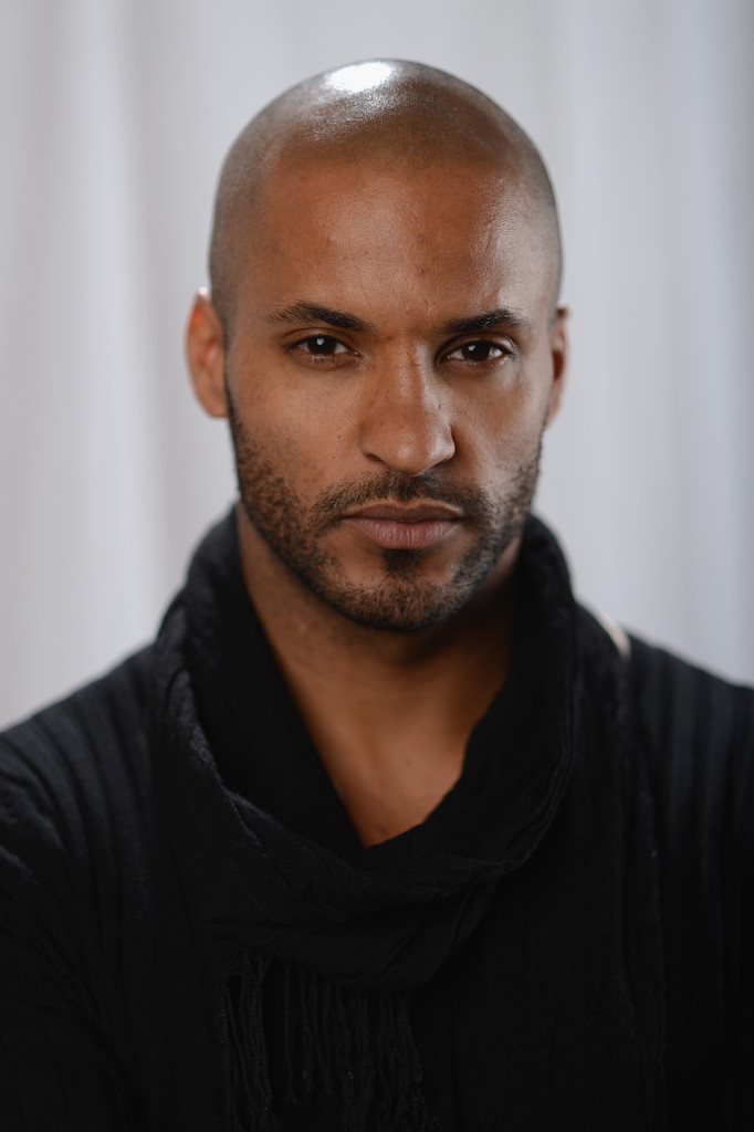 Picture of Ricky Whittle