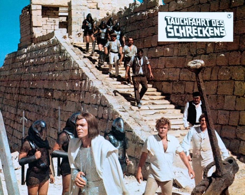 Picture of Michael Gothard