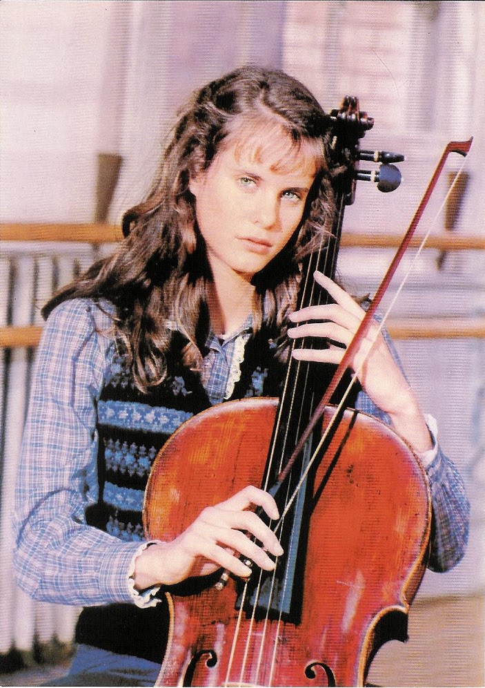 Picture of Lori Singer