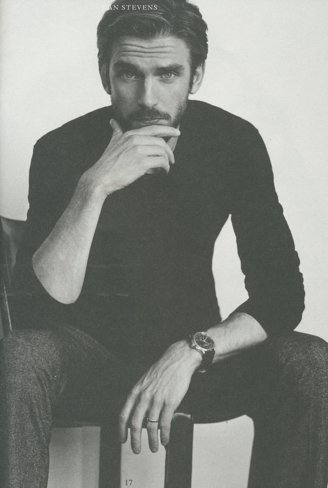 Picture of Dan Stevens