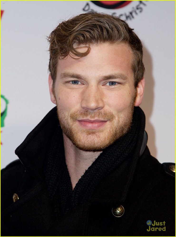 Picture of Derek Theler