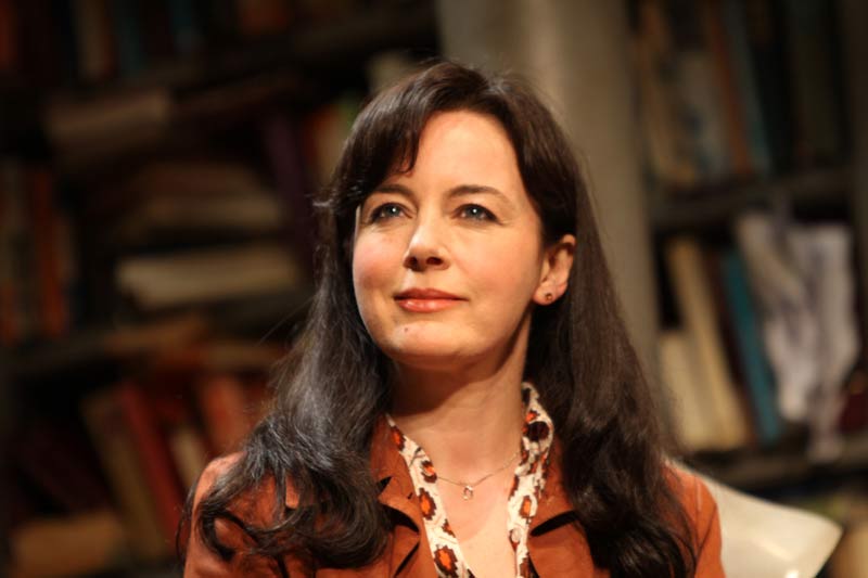 Picture of Amanda Drew