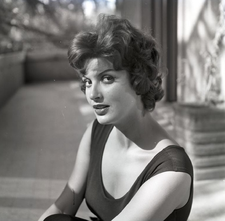 Picture of Irène Tunc