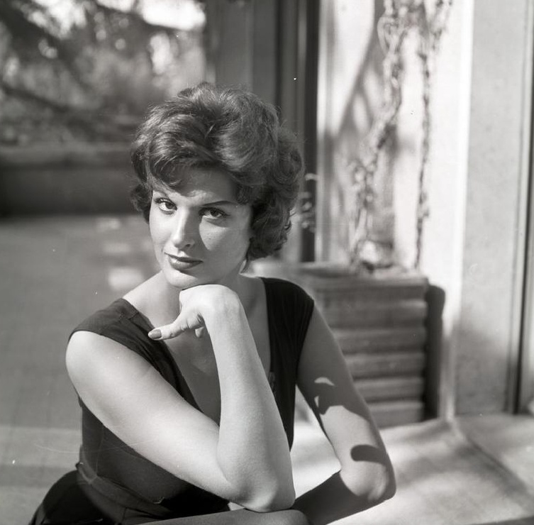 Picture of Irène Tunc