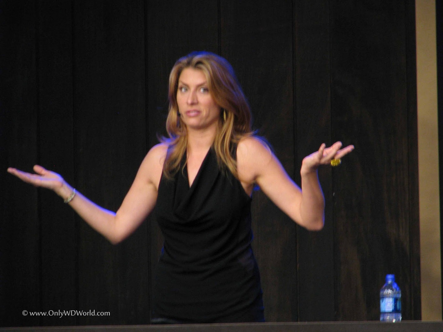 Genevieve Gorder picture