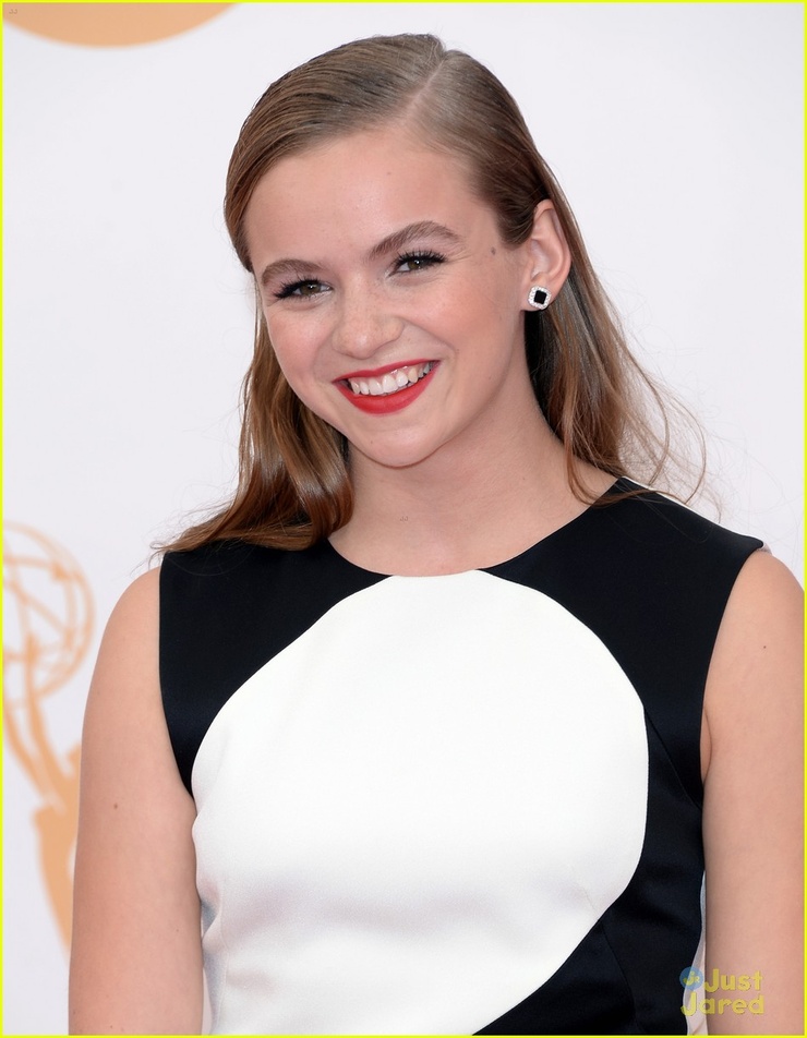 Morgan Saylor picture