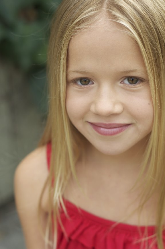 Picture of Holly J. Barrett