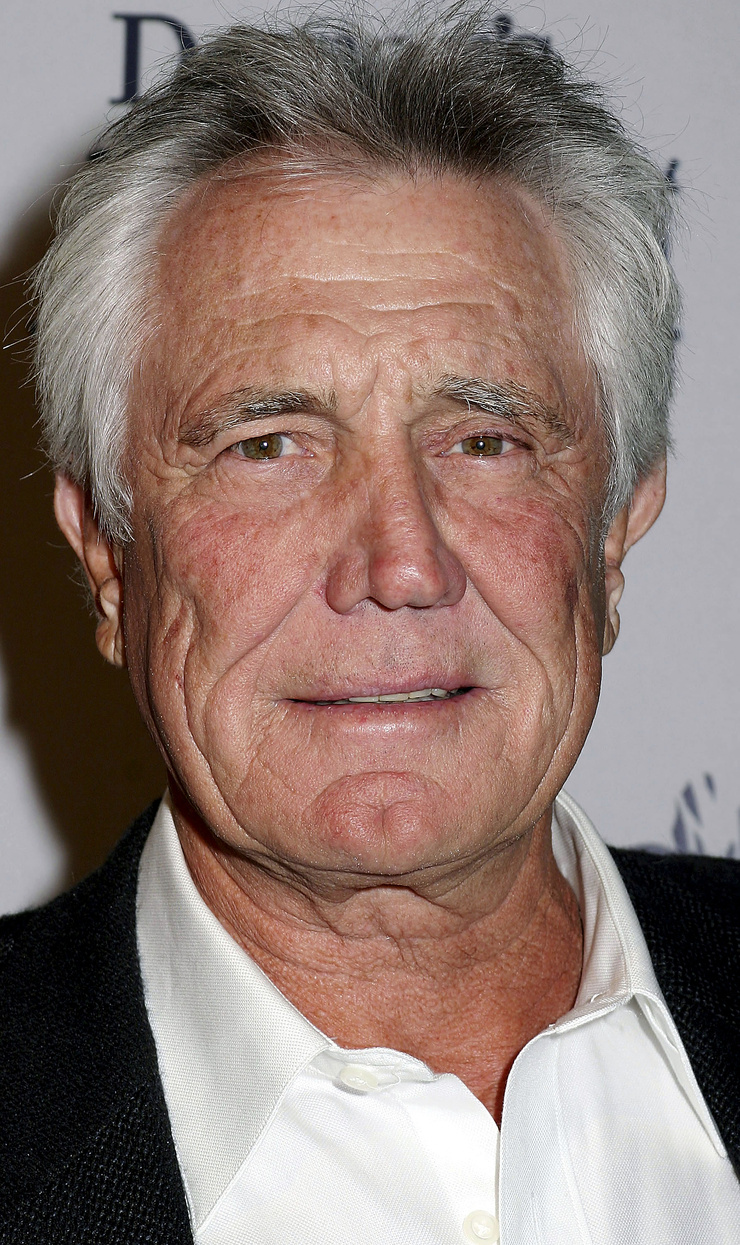 Picture of George Lazenby