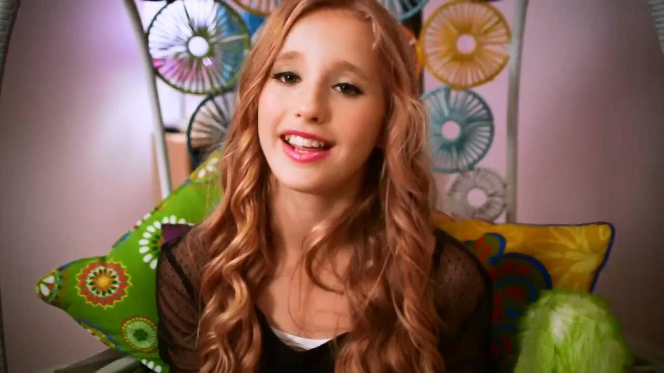 Picture of Alison Gold