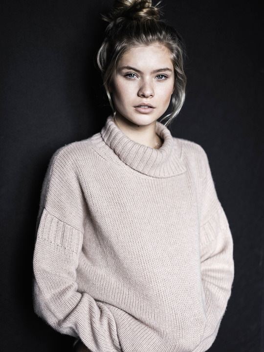 Josie Canseco picture