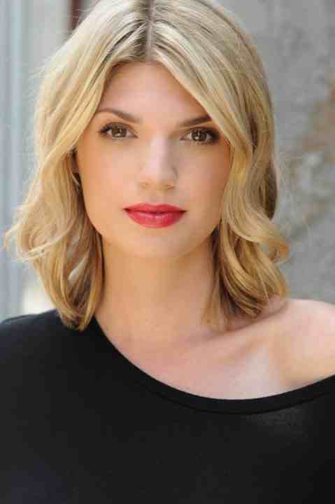 Picture of Lauren Benz Phillips